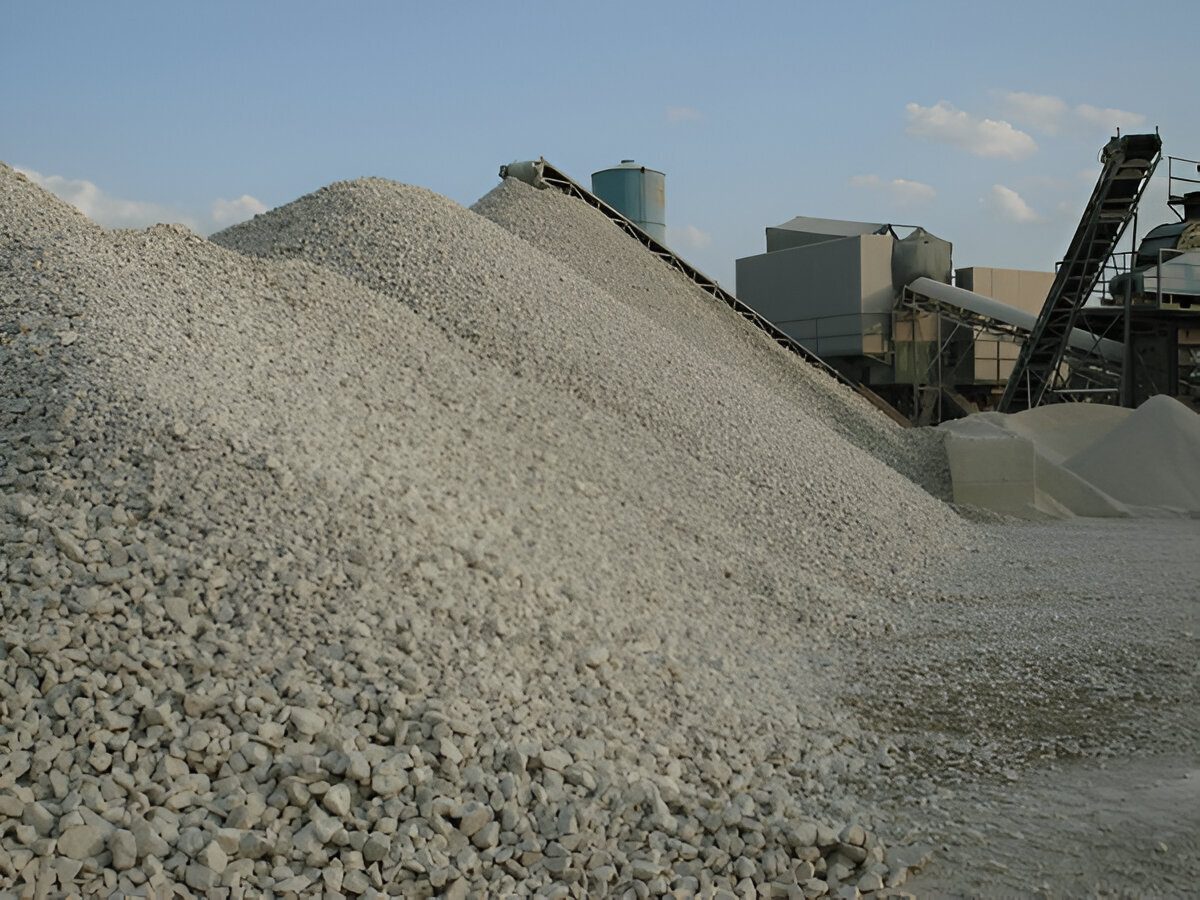 Enhancing Stockpile Volume Measurement with Vision AI